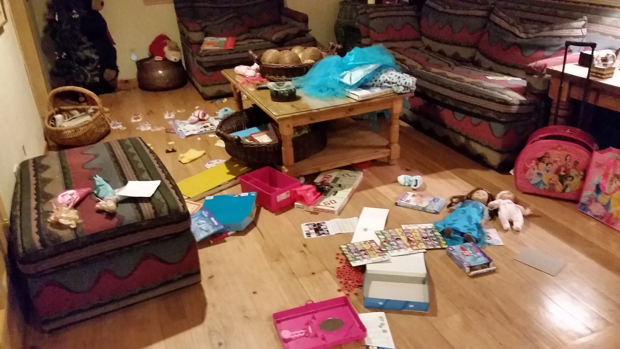 Mess masters - wanderingpod.com